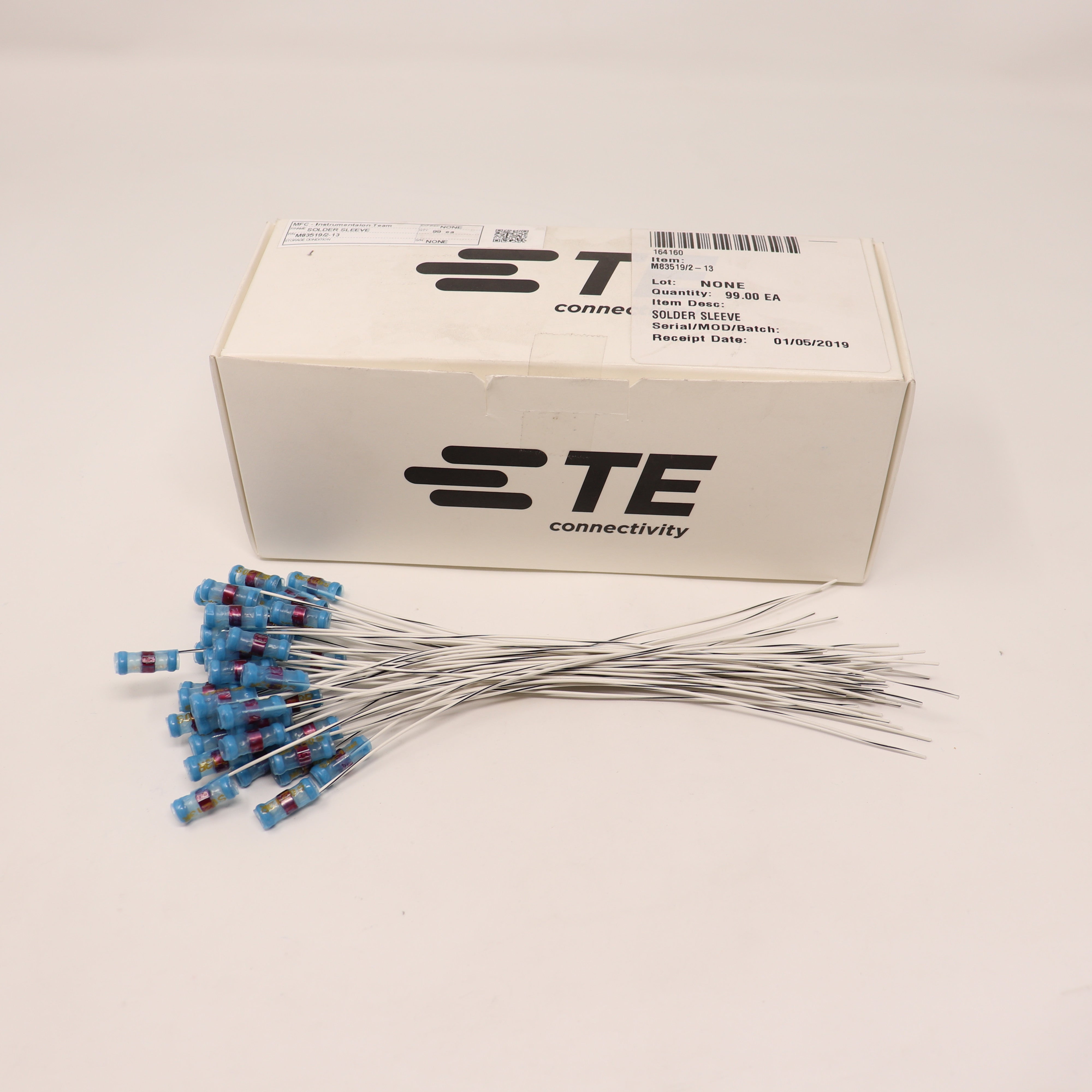 (49) PackTE Connectivity Solder Sleeve M83519/2-13 S02-13-RCS453