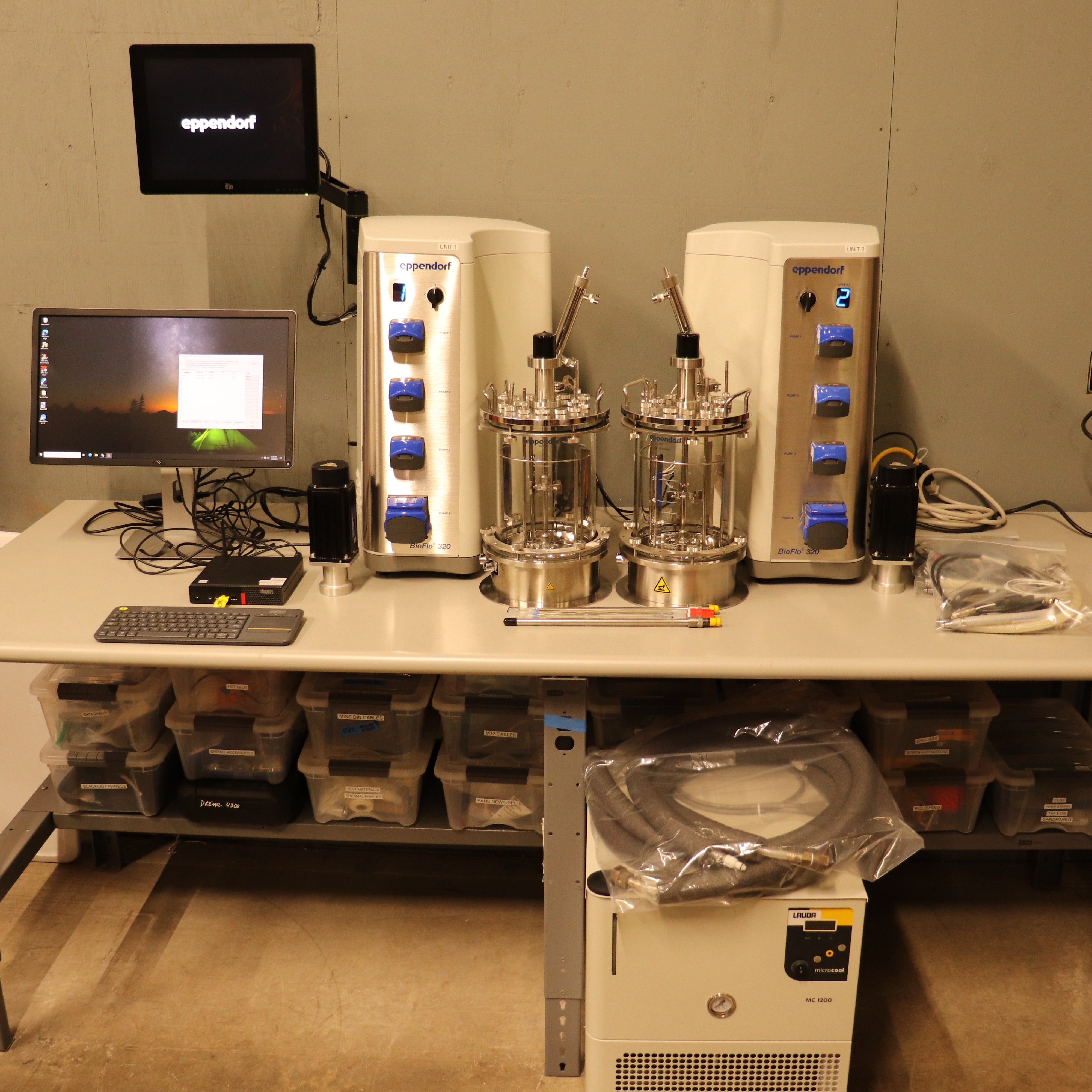 2x Eppendorf BioFlo 320 Fermenter Bioreactor w/ 5L Vessels + Biocomman