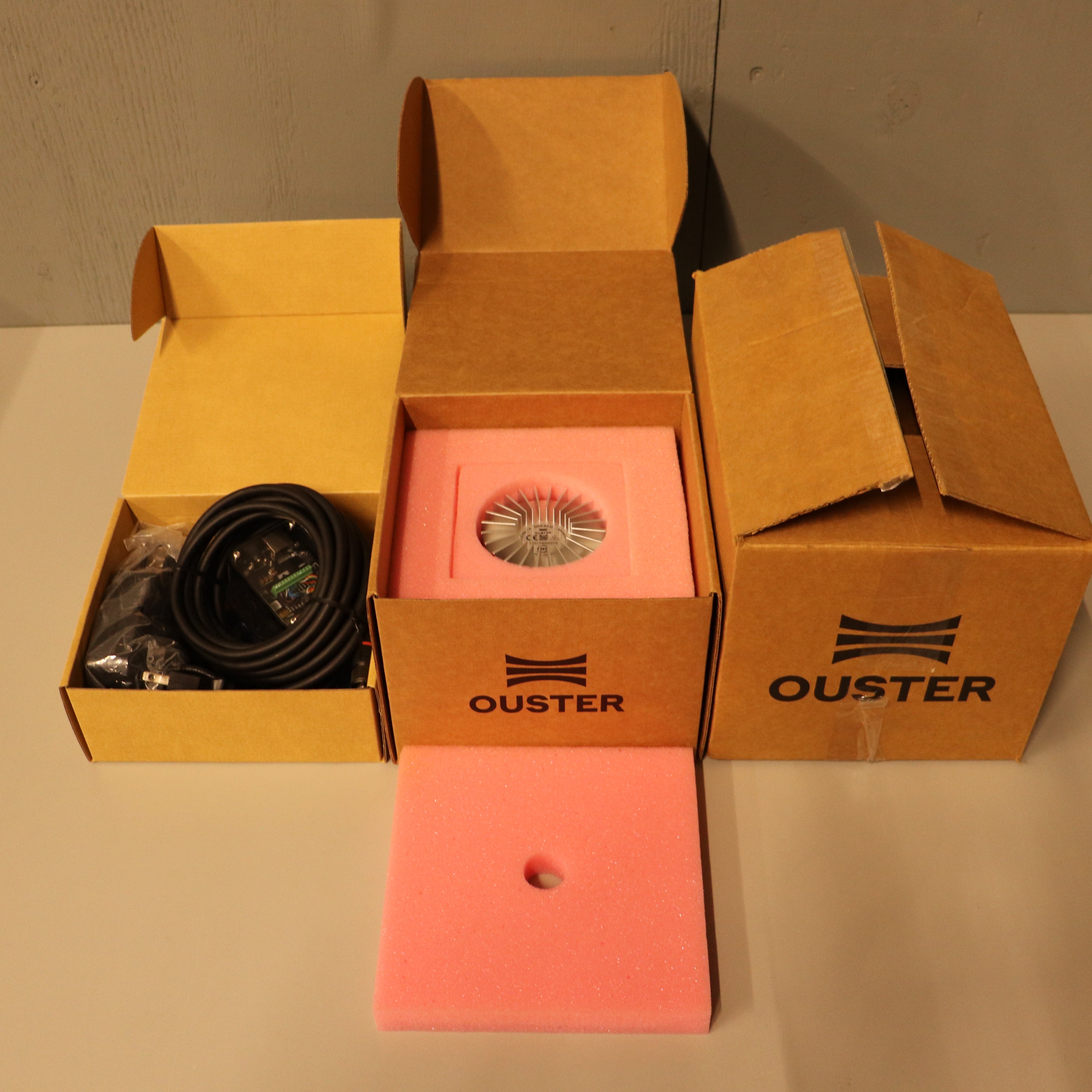 Ouster Ultra-Wide View LiDar Sensor OS0-32