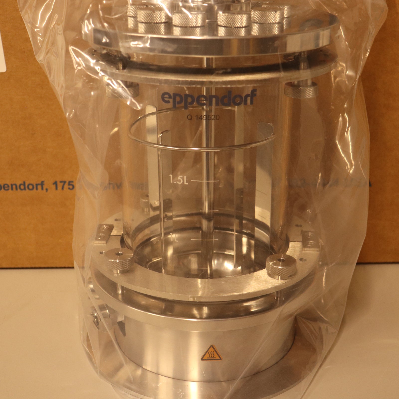 Eppendorf BioFlo 320 Glass Vessel Bioreactor 1L SS Dished Bottom M1379