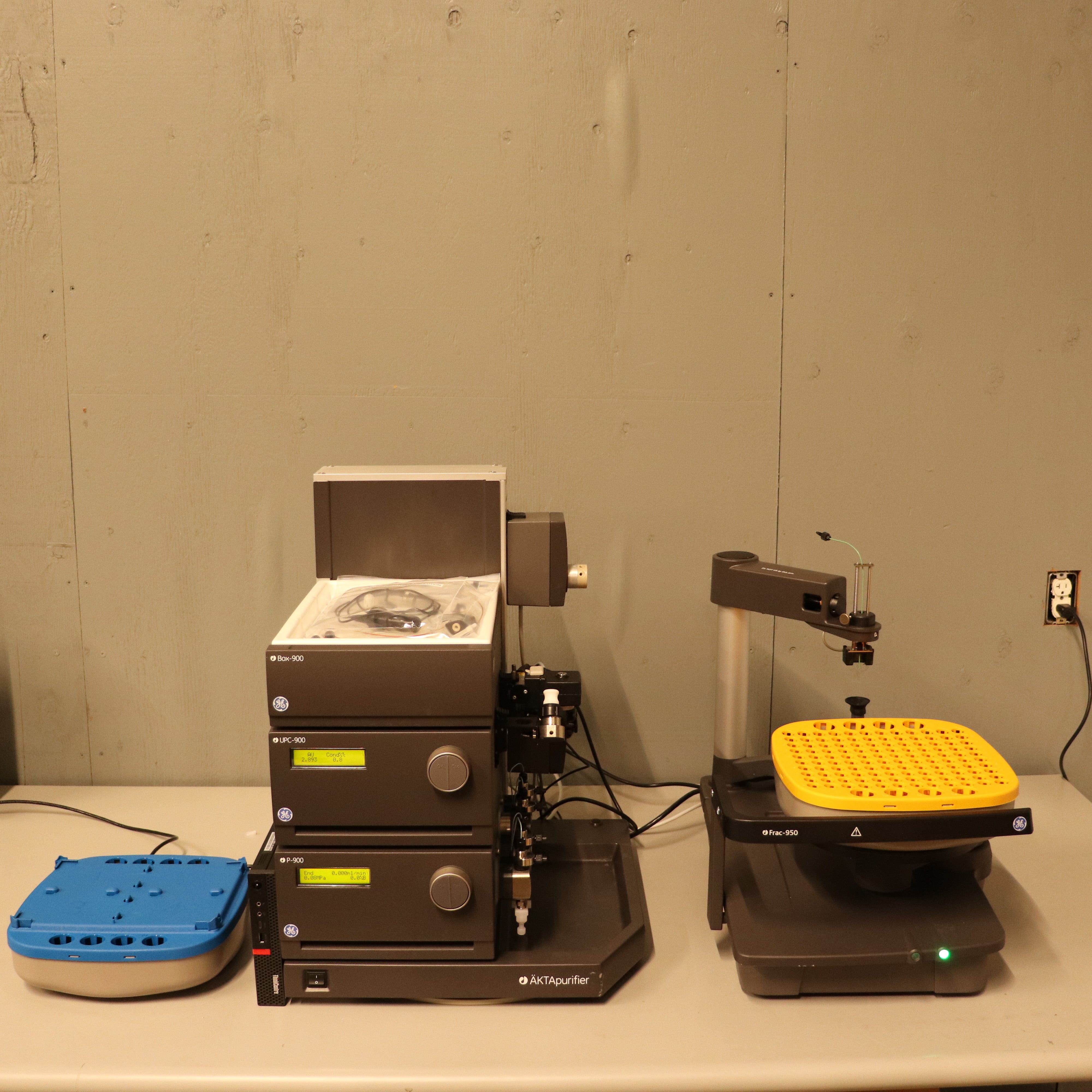 GE AKTA FPLC Purifier 10 System with Frac-950 P10F UPC 10