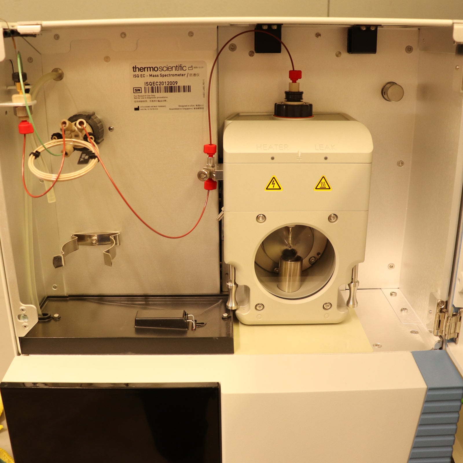Thermo ISQ EC Single Quad Mass Spectrometer MS w/ Peak XE35 Nitrogen G