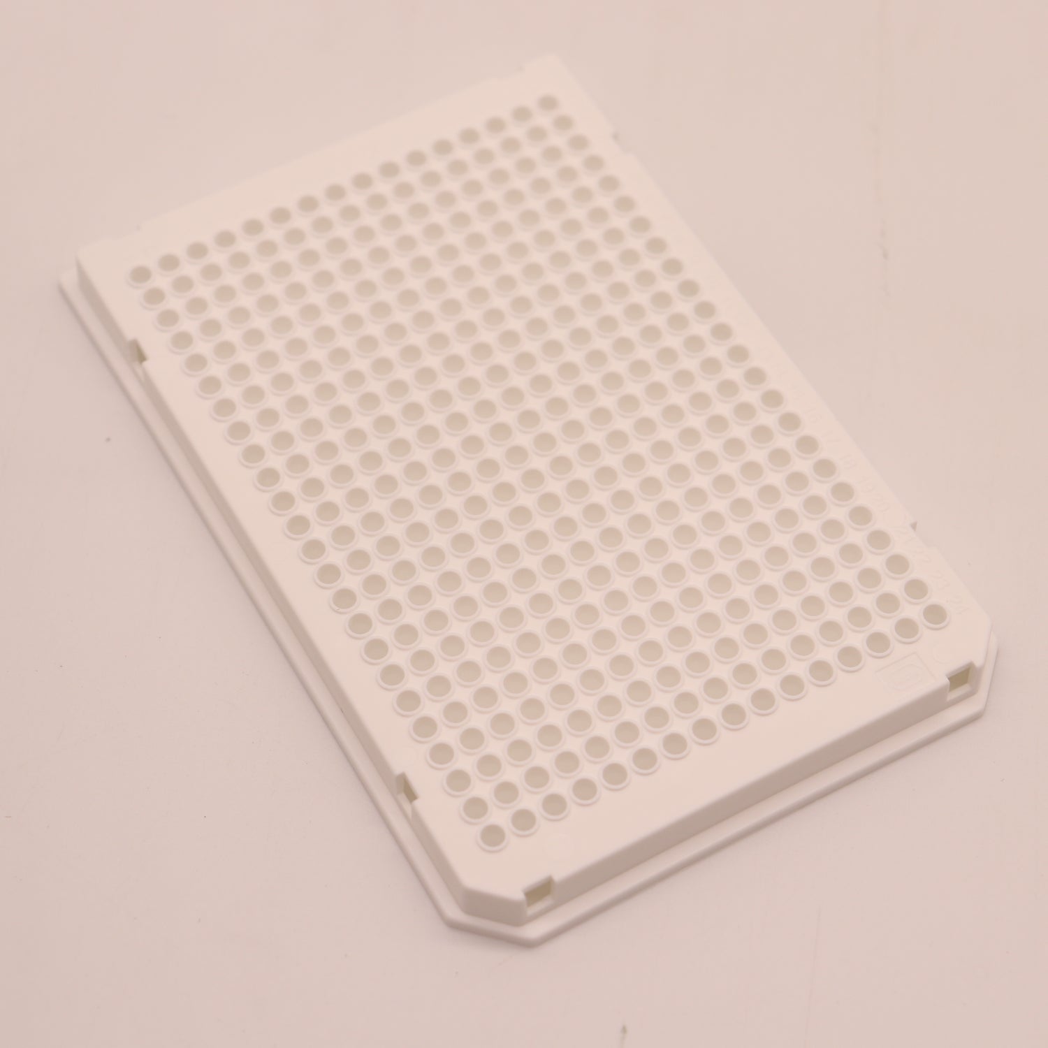 Roche LightCycler 480 Multiwell Plate 384, White W/ Sealing Foils 0472