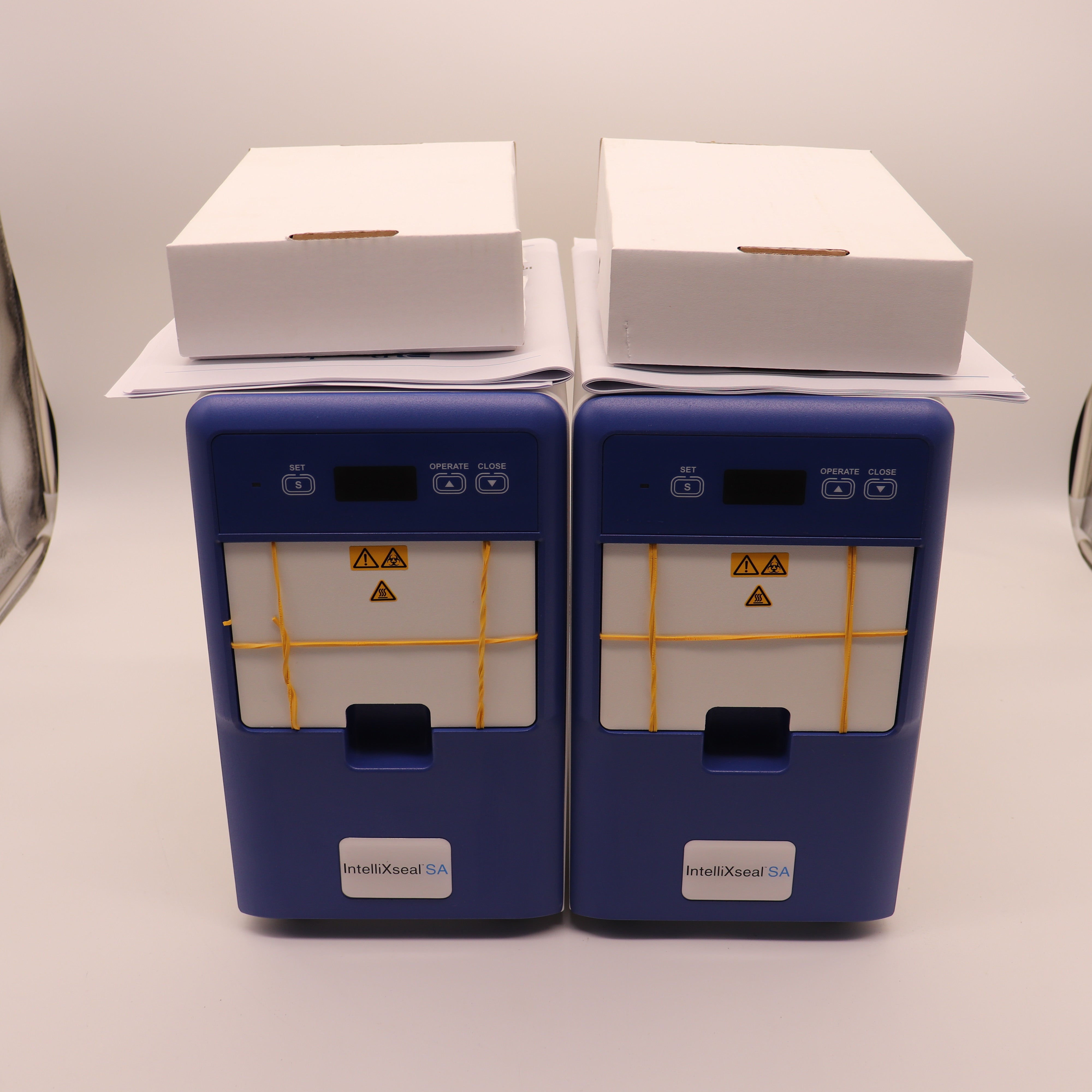 Brooks Semi-Automatic Sheet Microplate Heat Sealer IntelliXseal SA HT1