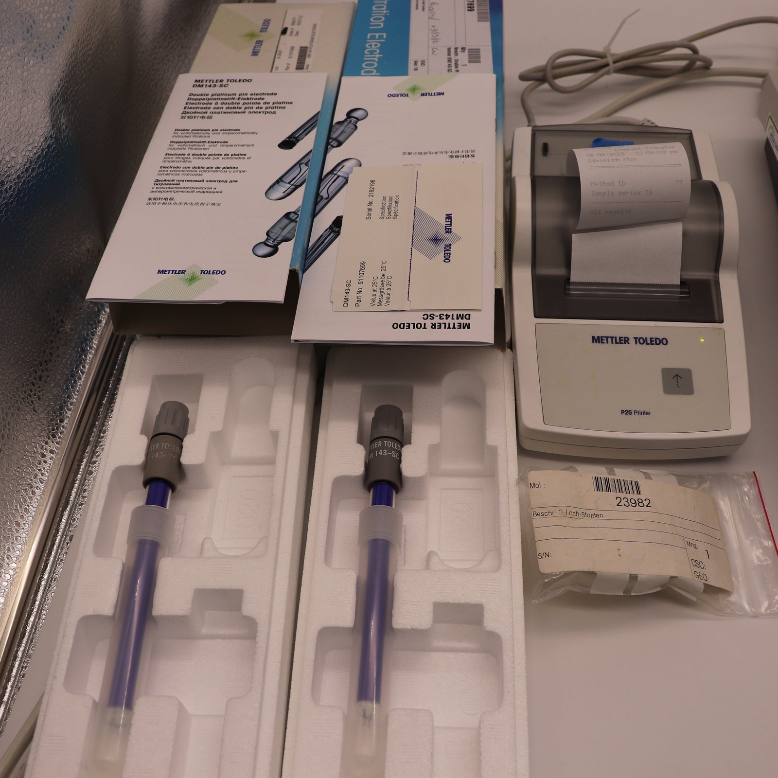 Mettler Toledo V30 Compact Volumetric KF Titrator