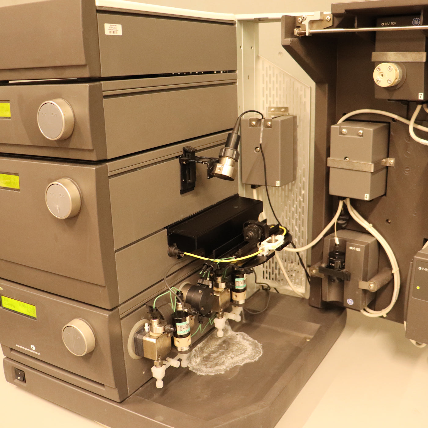 GE AKTA Explorer 100 FPLC System