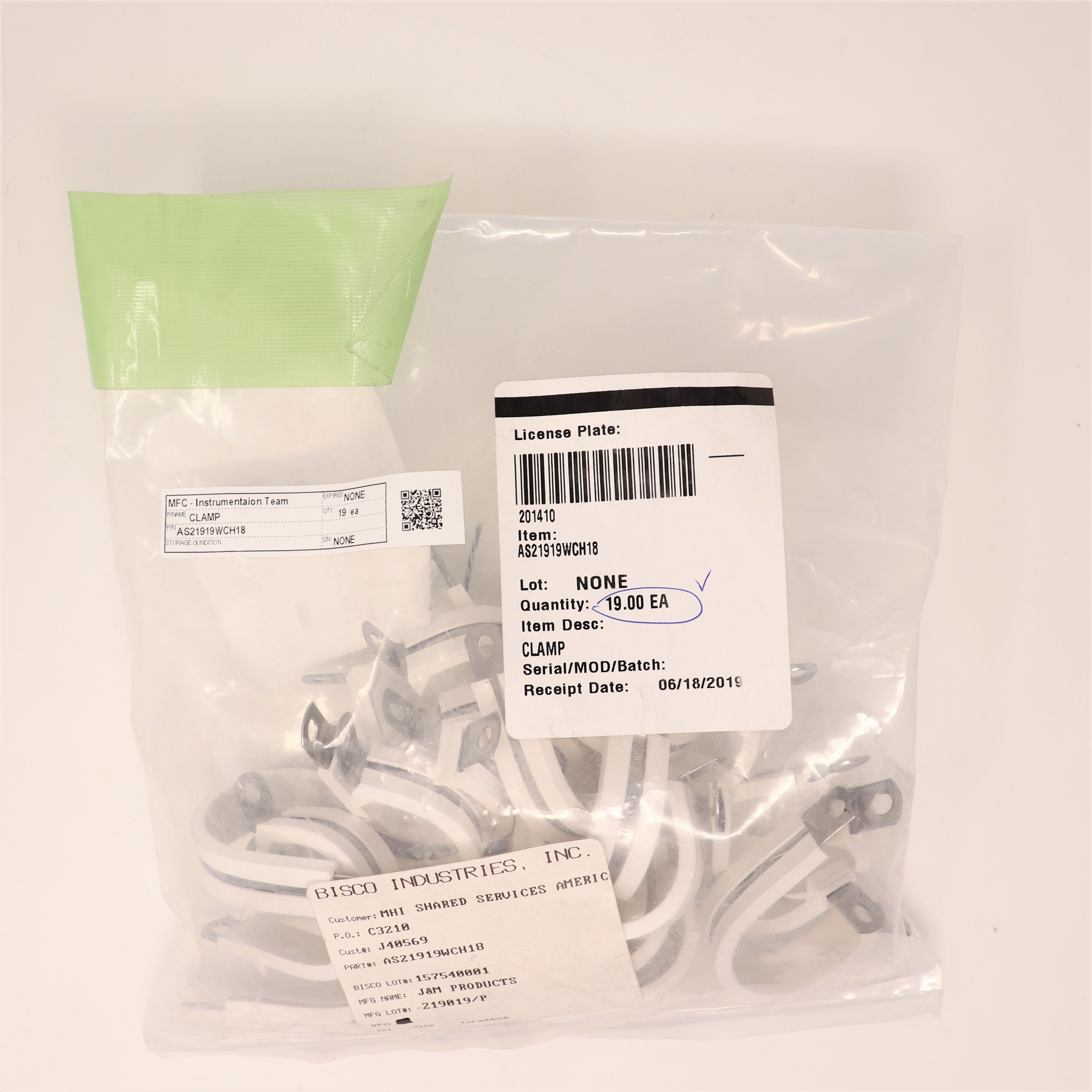 19-Pack JM Stainless Steel Covered P Clamp White AS21919WCH18