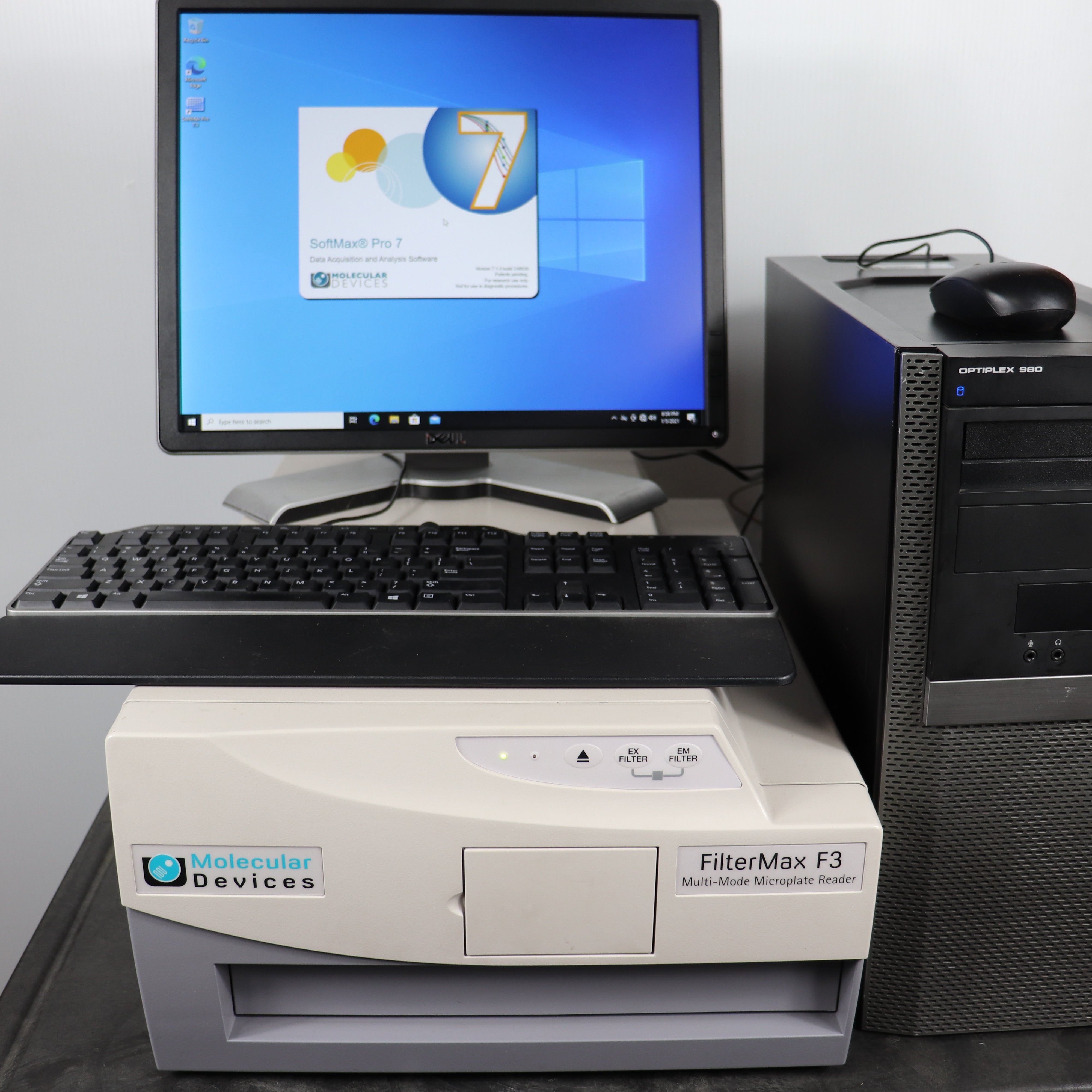 Molecular Devices Filtermax F3 Multi-Mode (FLA) Microplate Reader w/ S
