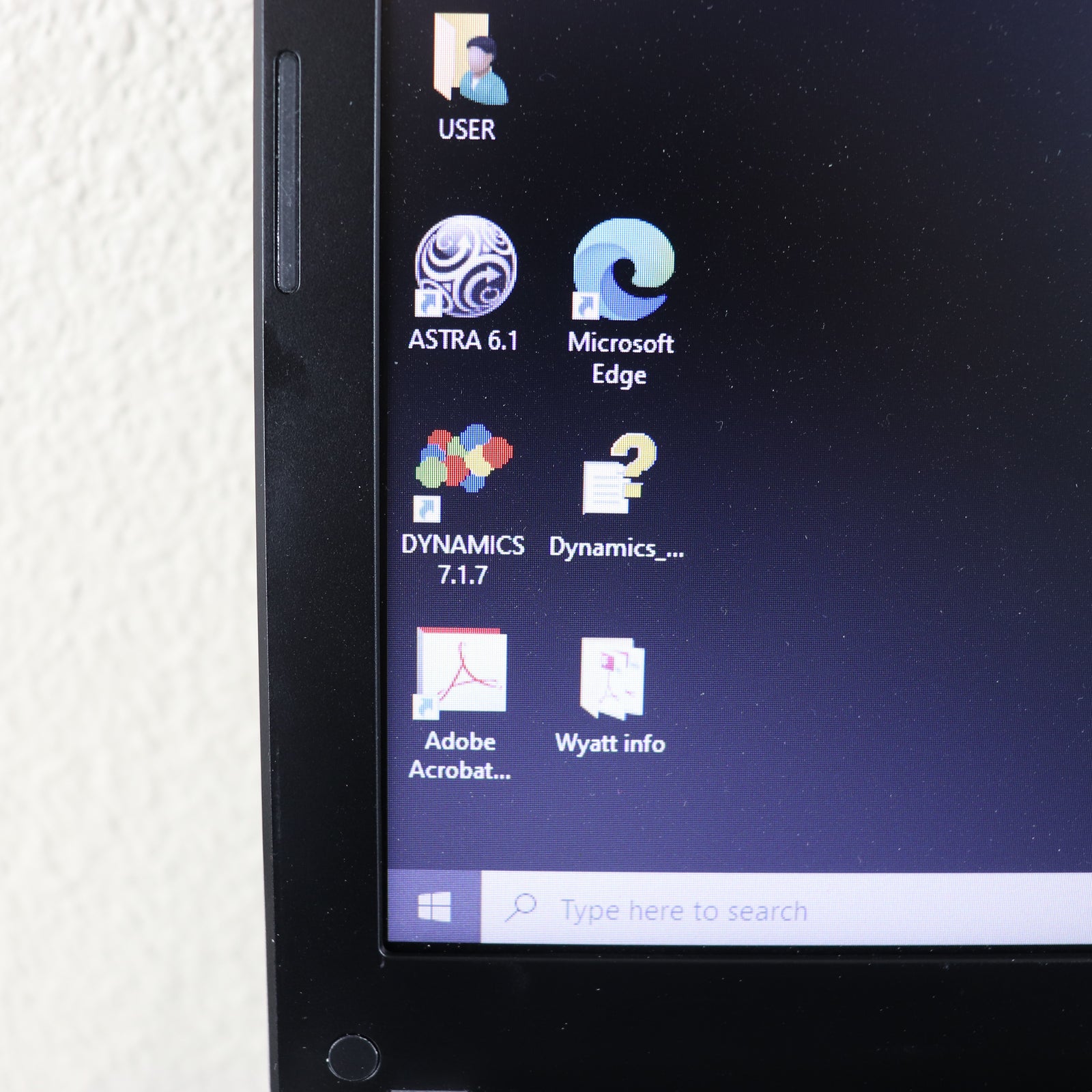 Wyatt DynaPro DLS Plate Reader WPR-09 w/ Dynamics 7.1 Software