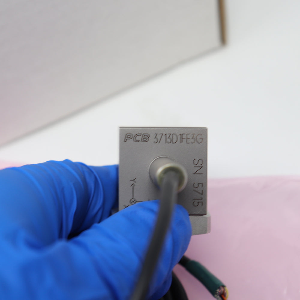 PCB Piezotronics Triaxial High Sensitivity Accelerometer 3713D1FE3G