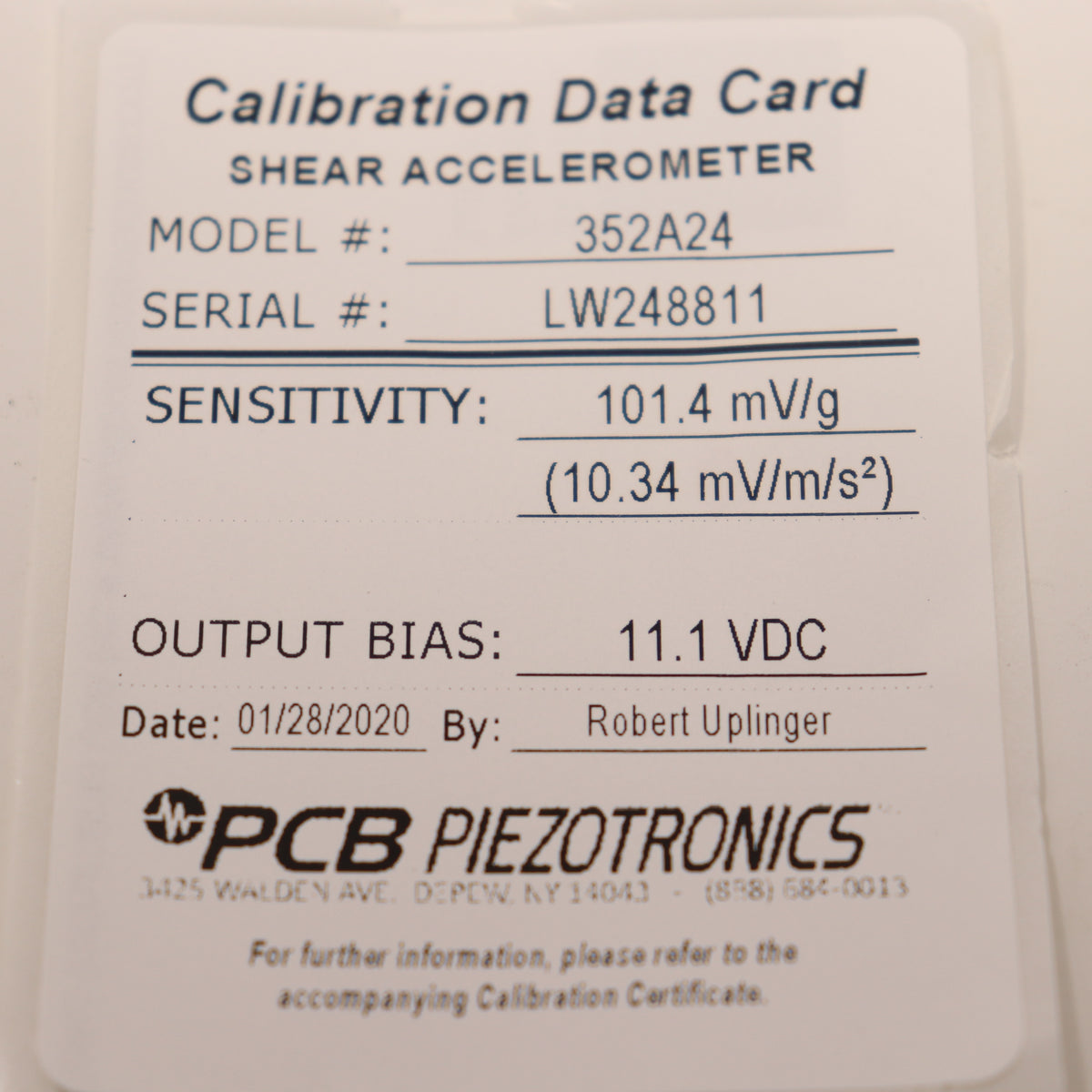 PCB Piezotronics ICP Accelerometer 352A24