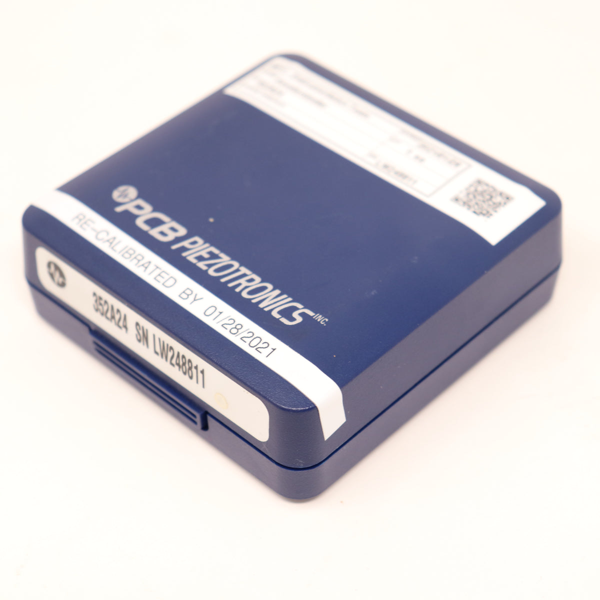 PCB Piezotronics ICP Accelerometer 352A24