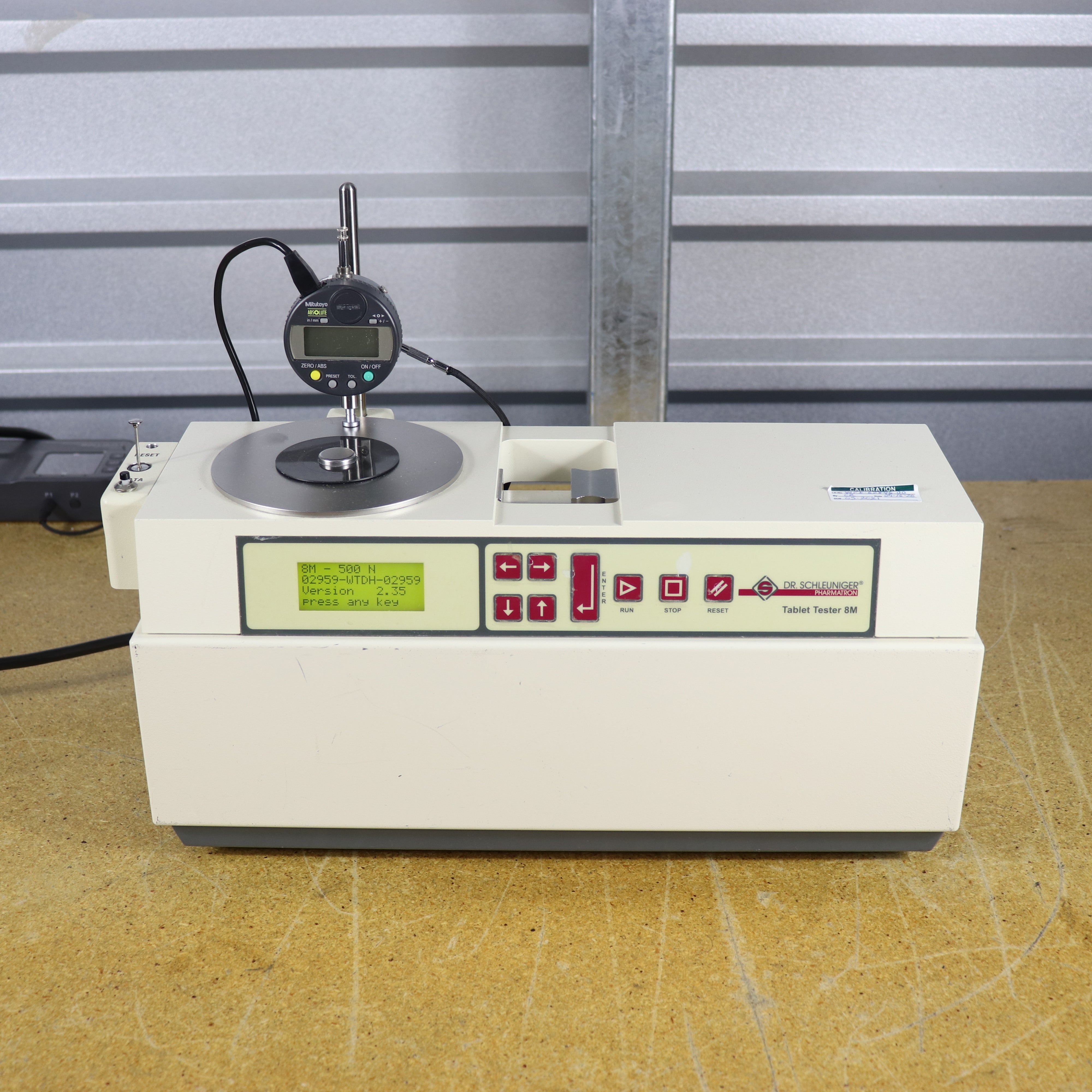 Dr.Schleuniger Pharmatron 8M Tablet Hardness Tester NIST Cal