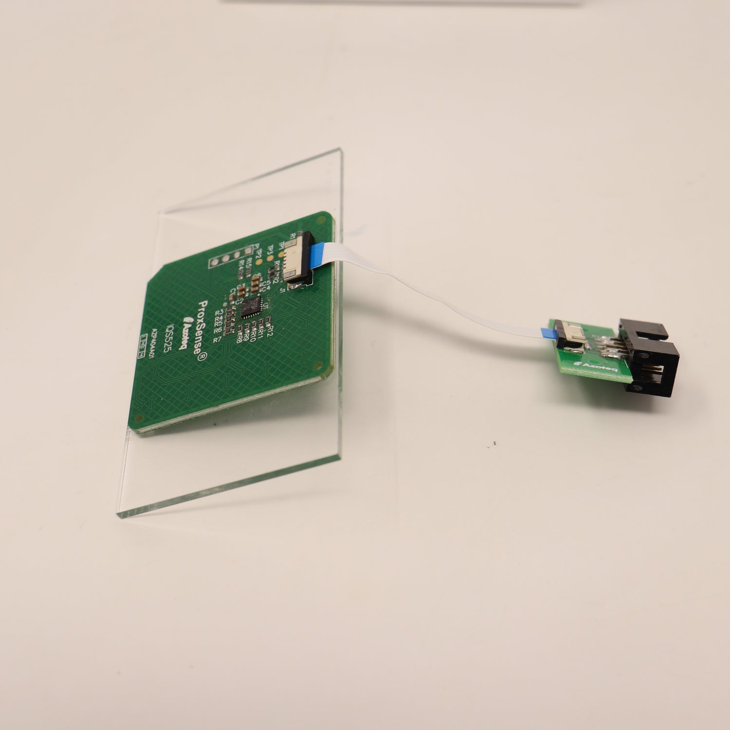 Azoteq IQ Switch ProxSense IQS525-TP43L Touch Sensor Evaluation and De