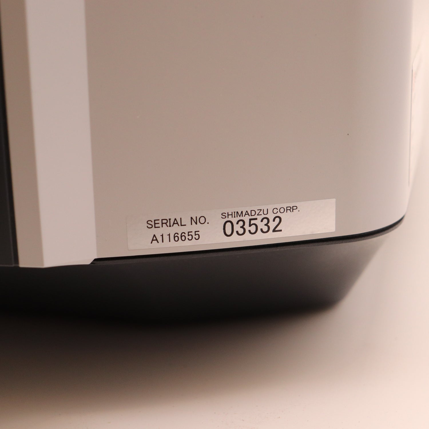 Shimadzu UV-Vis Spectrophotometer UV-2600 206-27600-42