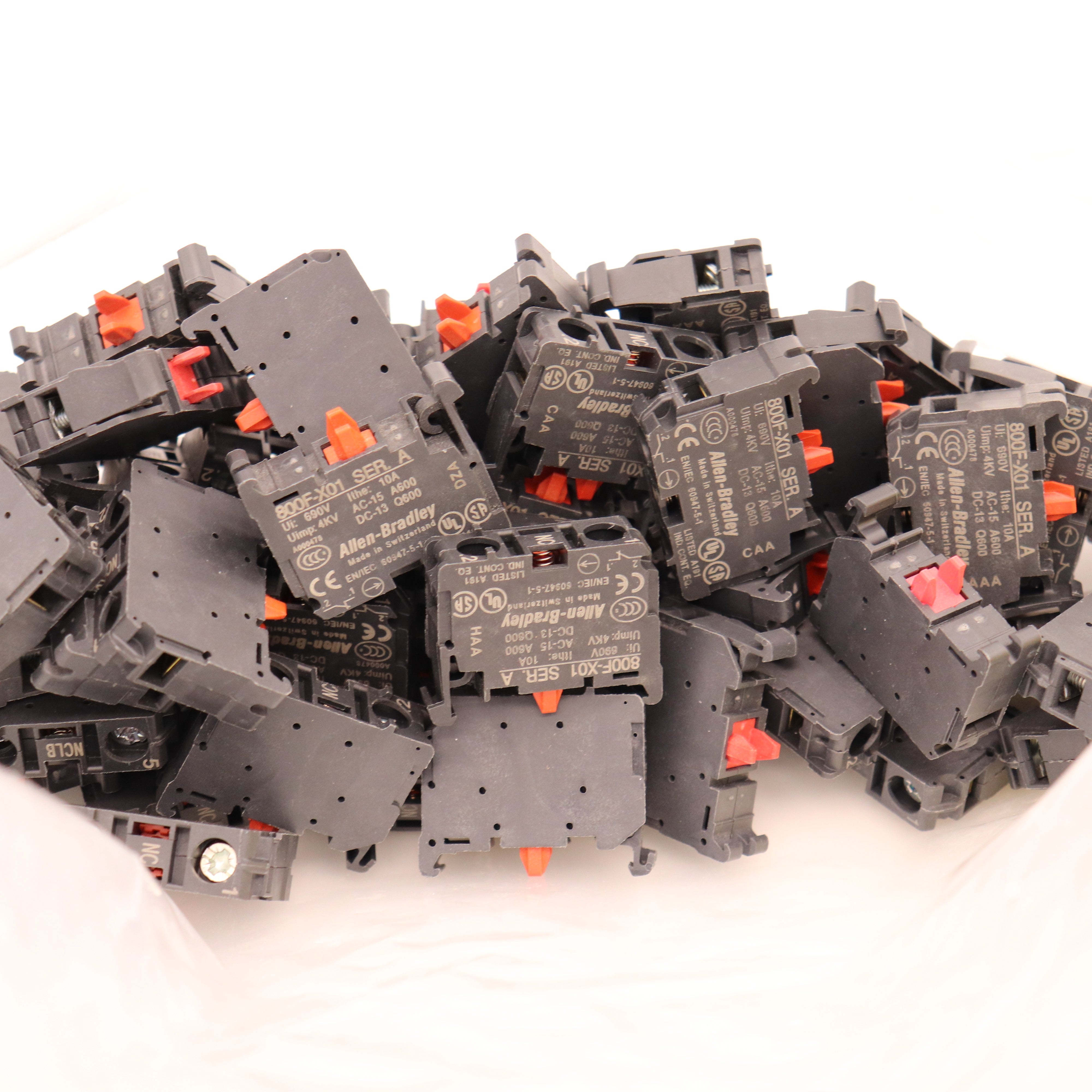 Lot of (60) Allen-Bradley Contact Blocks 800F-X01 Ser A