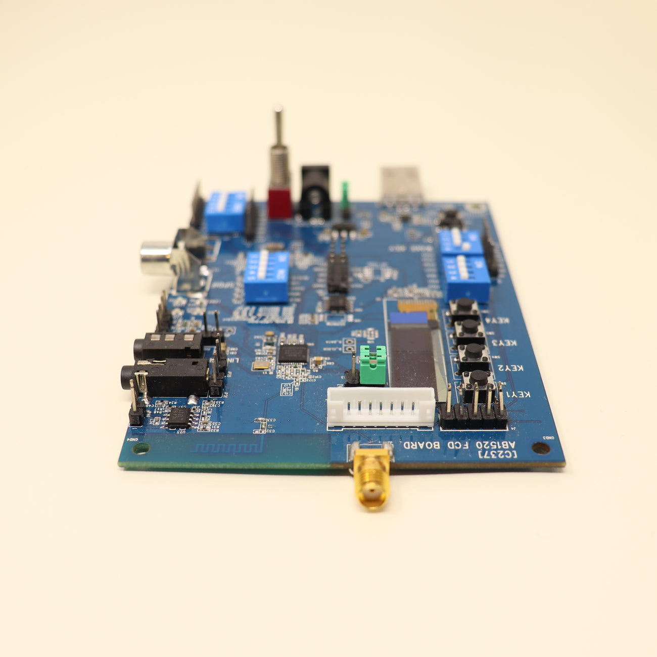 Airoha AB1520 FCD Bluetooth Development Board